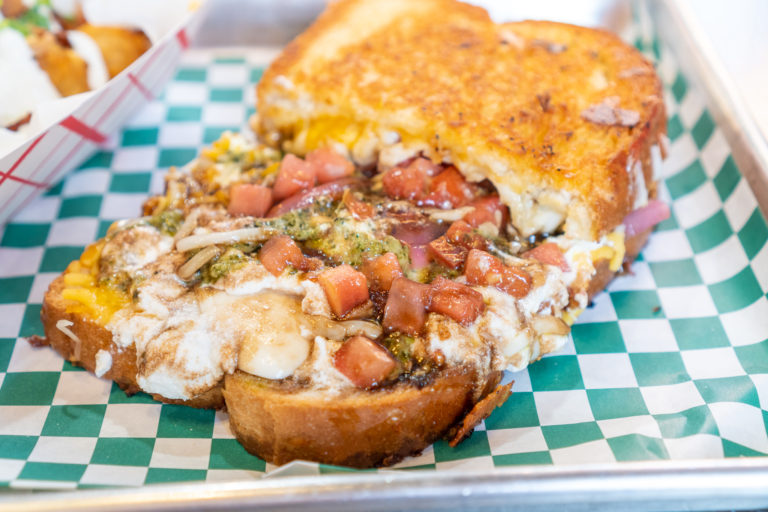 FO' CHEEZY TWISTED MELTZ Review: November 2020