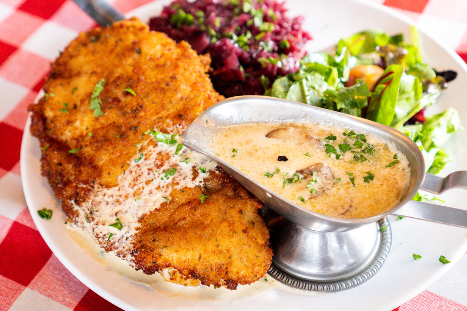 Alsace in St. Petersburg: A French Bistro To Ooh là là About!