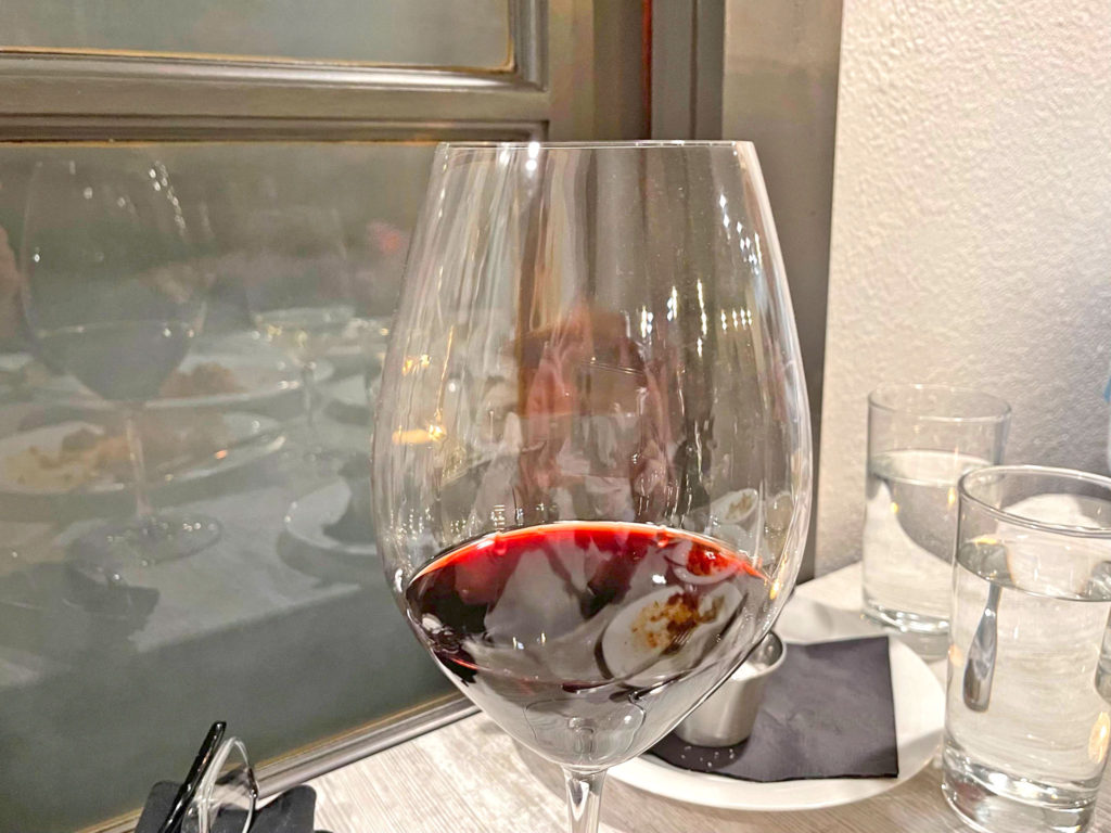 Poppin’ Corks and Slingin’ Bubbles – Sauvignon Wine Locker is Now Open!