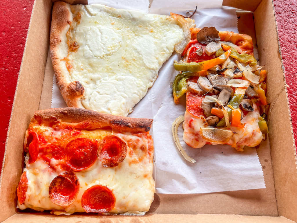 Tuttorosso: A St. Pete Beach Treasure for Casual Italian Dishes and Pizzas