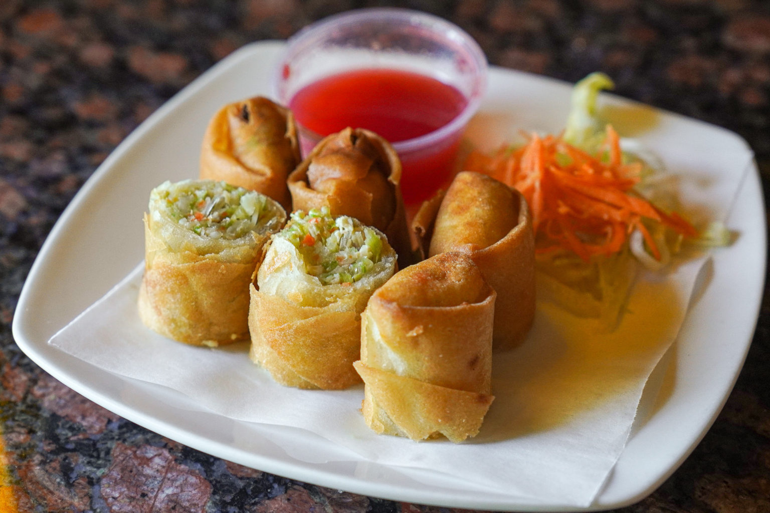 Siam Garden Thai Serves Tantalizing Family Recipes Since 1988