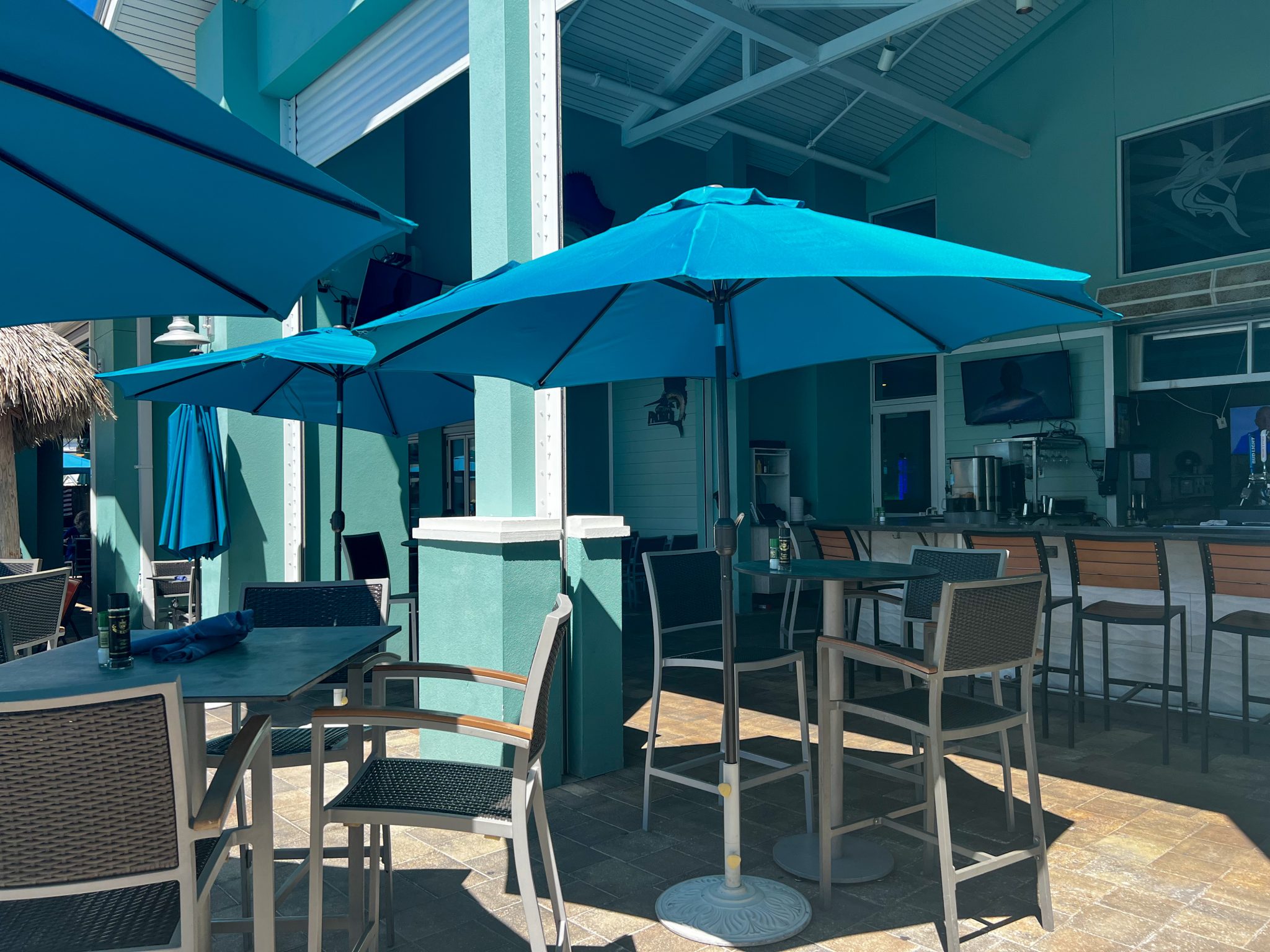 The Island Grille & Raw Bar: Tierra Verde’s Ultimate Waterside Restaurant