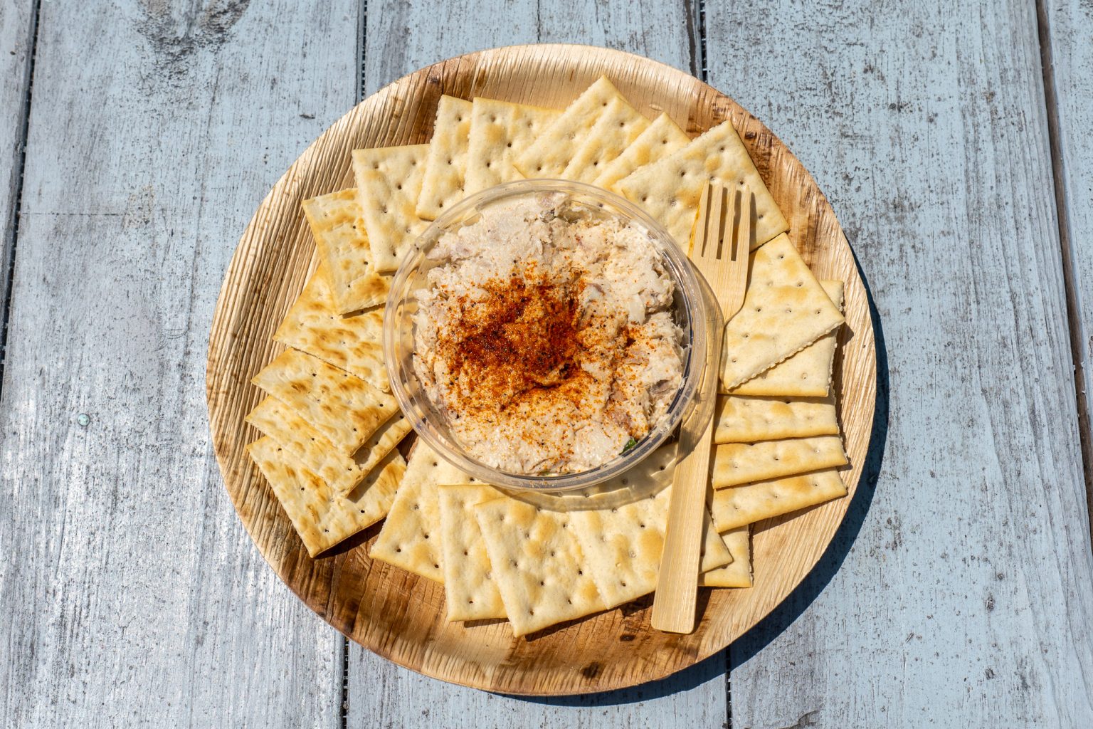 Hookin’ Ain’t Easy Is Making Waves in the Seafood Scene in St. Pete