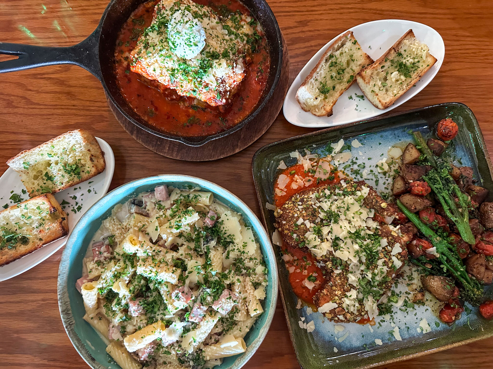 Hookin’ Ain’t Easy Is Making Waves in the Seafood Scene in St. Pete