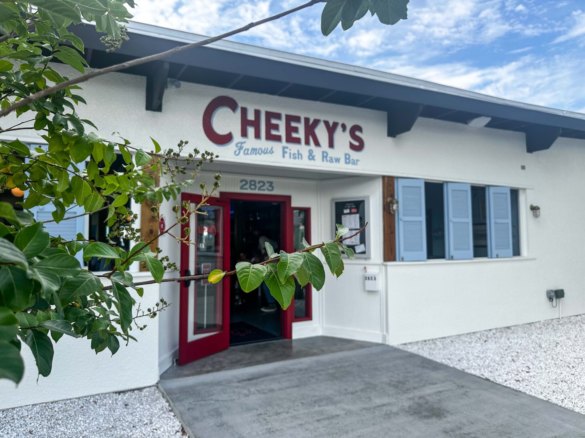 Cheeky's Raw Bar St Petersburg FL Review April 2025